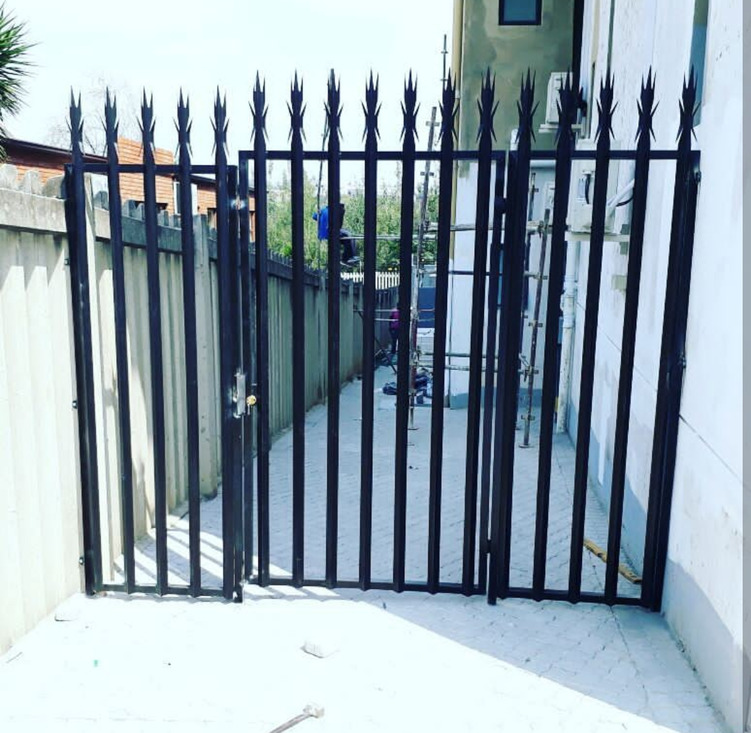 Cold Rolled Palisade Fencing (Construction) – ARCHEVA